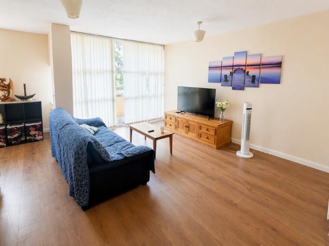 4 bedroom townhouse to rent