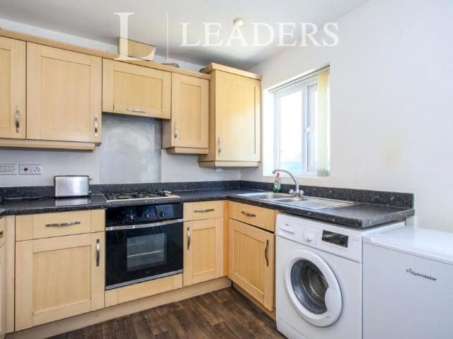 4 bedroom townhouse to rent Brentleigh Way, Stoke on Trent, Staffordshire, ST1