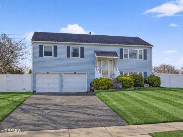 4 bedroom, Toms River NJ 08753 102279119
