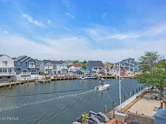 4 bedroom, Toms River NJ 08753 LS101627518