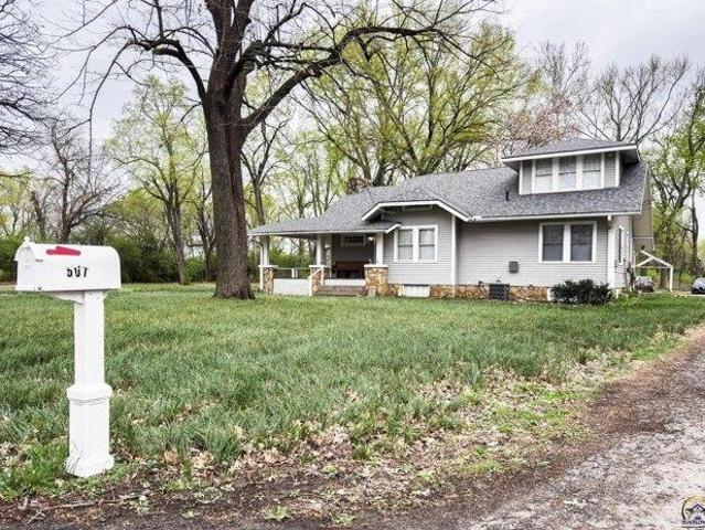 4 bedroom, Topeka KS 66608 90267367