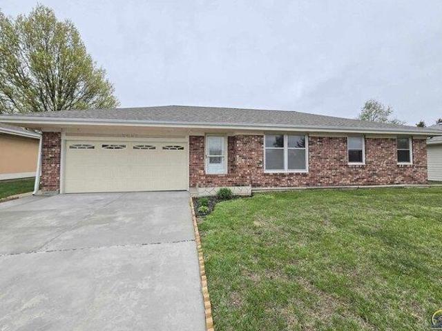 4 bedroom, Topeka KS 66609 90415718