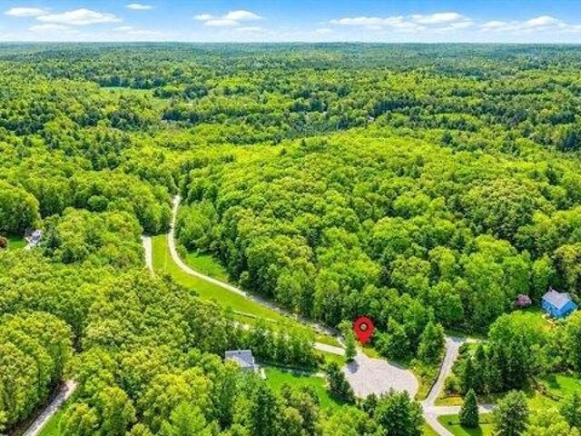 4 bedroom, Topsfield MA 01983 LS102593356