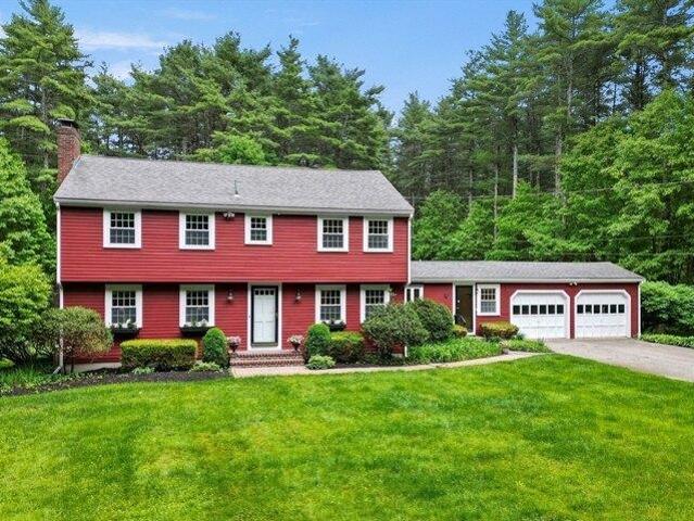 4 bedroom, Topsfield MA 01983 104330149