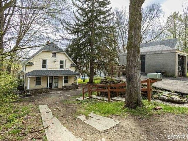 4 bedroom, Torrington CT 06790 101896164