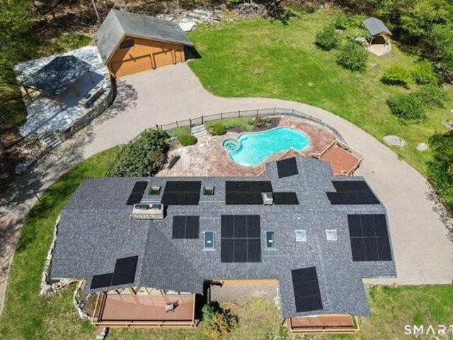 4 bedroom, Torrington CT 06790 102825078