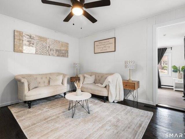 4 bedroom, Torrington CT 06790 104905482