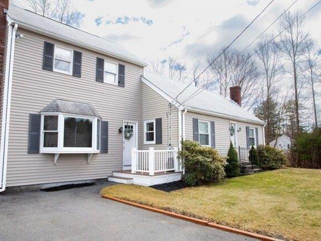 4 bedroom, Taunton MA 02780 102313452