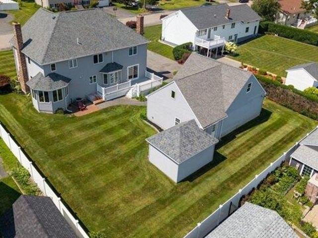 4 bedroom, Taunton MA 02780 104809105