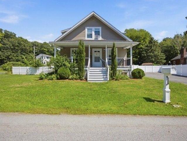 4 bedroom, Taunton MA 02780 105140823