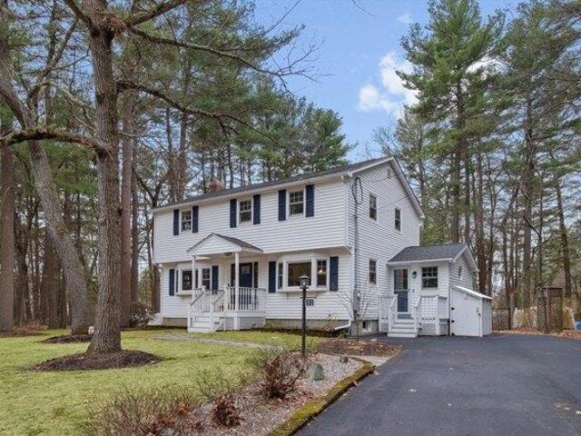 4 bedroom, Tewksbury MA 01876 LS102633734
