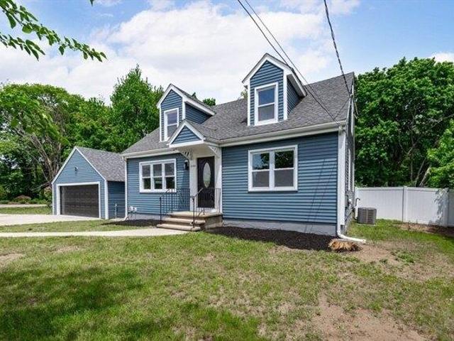 4 bedroom, Tewksbury MA 01876 LS102959444