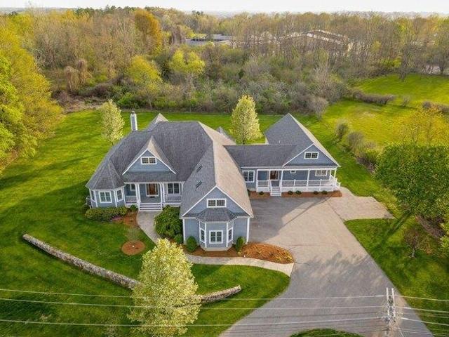 4 bedroom, Tewksbury MA 01876 LS102962381