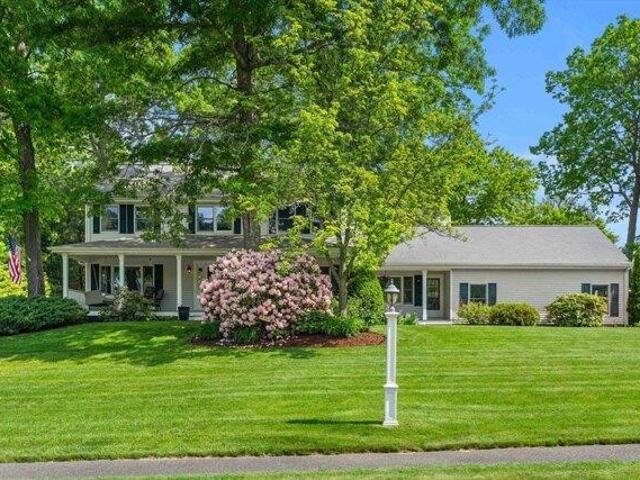 4 bedroom, Tewksbury MA 01876 103035419