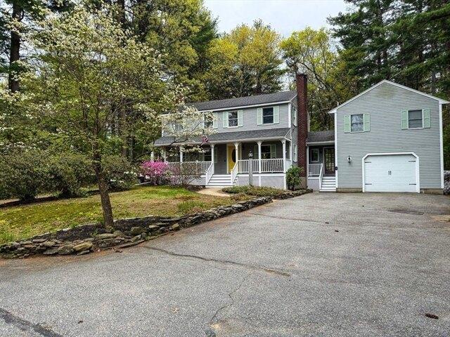 4 bedroom, Tewksbury MA 01876 103496819