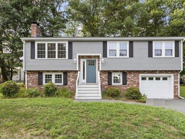 4 bedroom, Tewksbury MA 01876 104762209