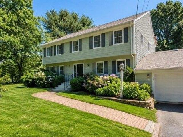 4 bedroom, Tewksbury MA 01876 104792313