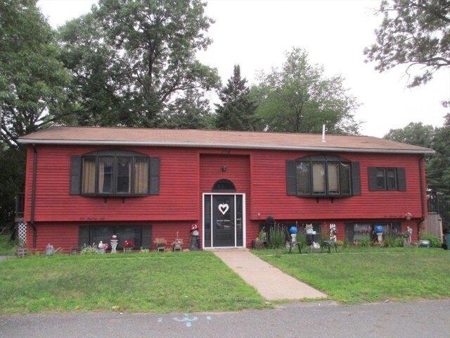 4 bedroom, Tewksbury MA 01876 104850879