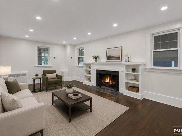 4 bedroom, Teaneck NJ 07666 105142467