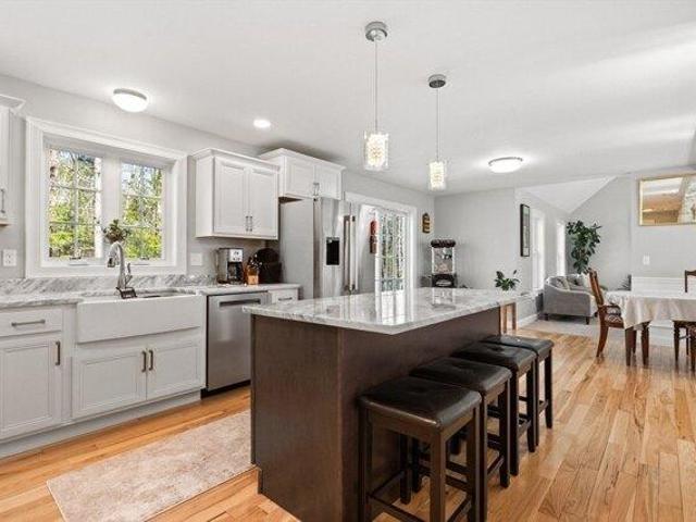 4 bedroom, Templeton MA 01468 103223526