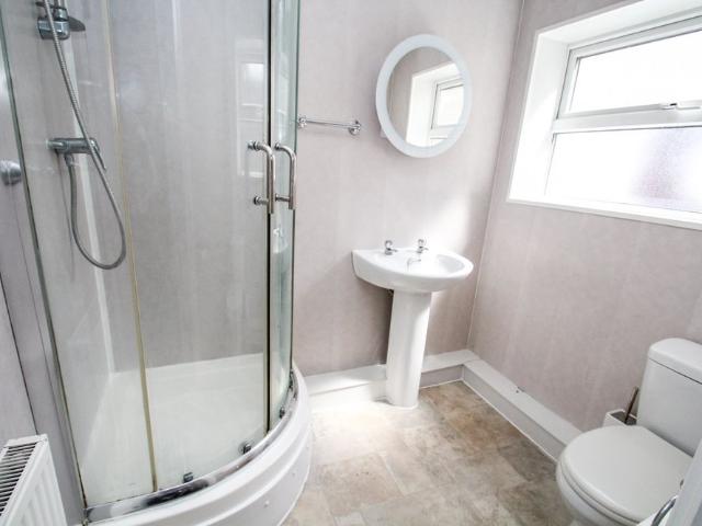 4 bedroom terraced apartment to rent