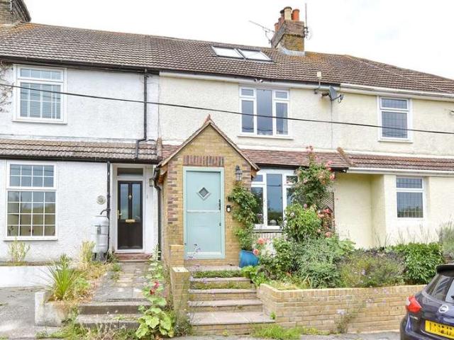 4 Bedroom Terraced House