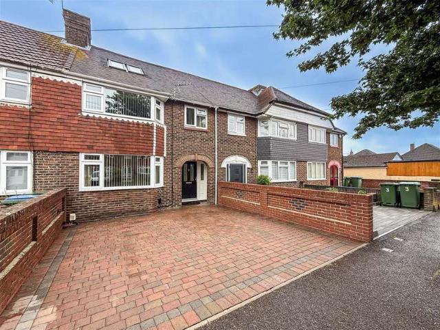 4 Bedroom Terraced House