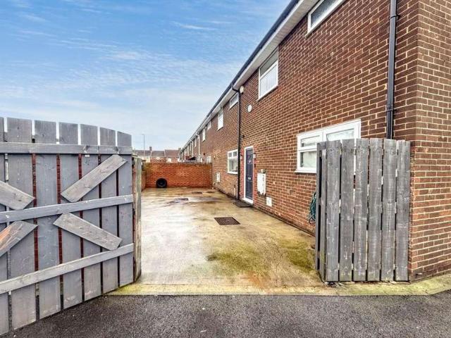 4 Bedroom Terraced House