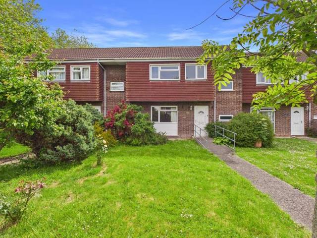 4 Bedroom Terraced House