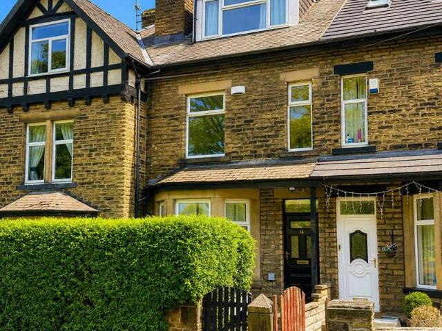 4 Bedroom Terraced House