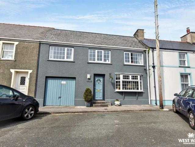 4 Bedroom Terraced House