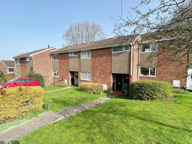 4 Bedroom Terraced House