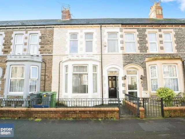 4 Bedroom Terraced House