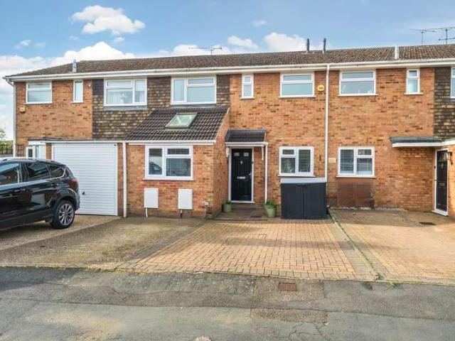 4 Bedroom Terraced House