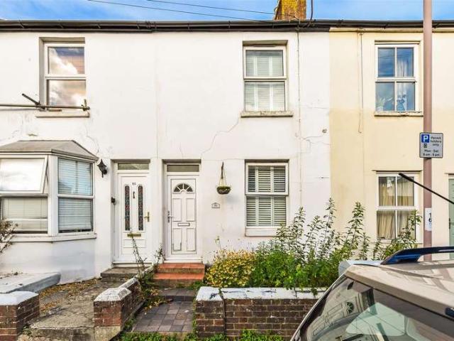 4 Bedroom Terraced House