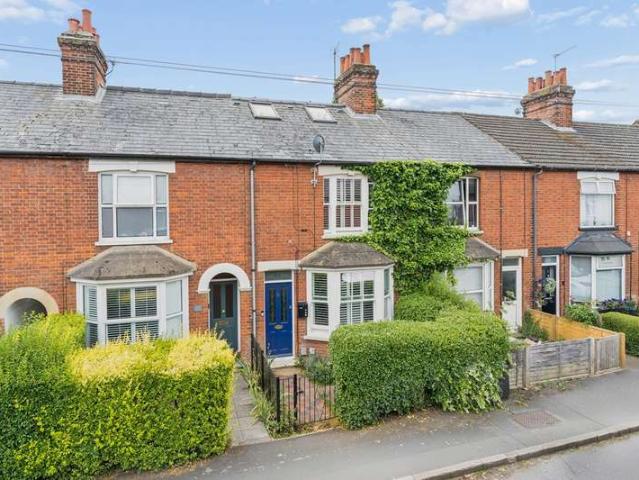 4 Bedroom Terraced House