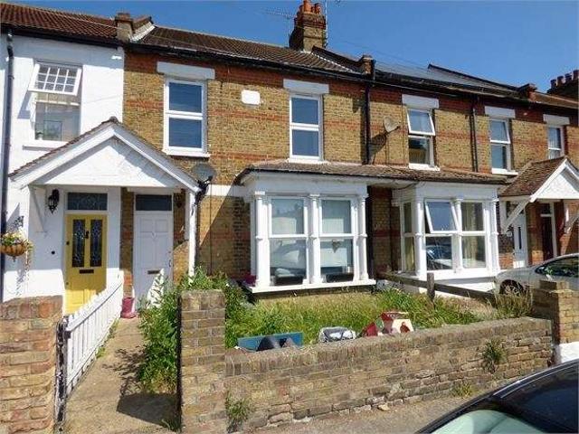 4 Bedroom Terraced House