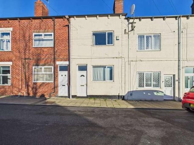 4 Bedroom Terraced House