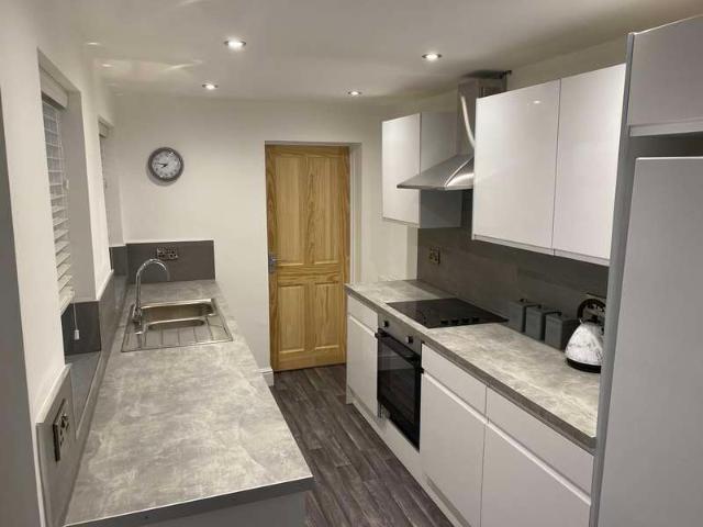4 Bedroom Terraced House