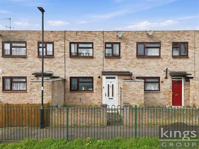 4 Bedroom Terraced House