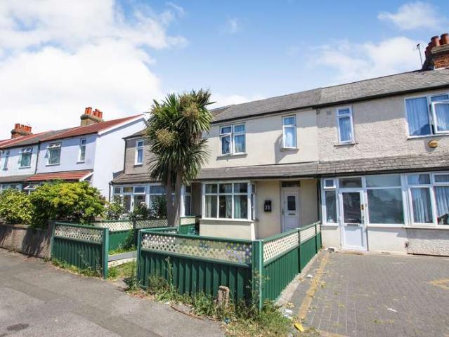 4 Bedroom Terraced House