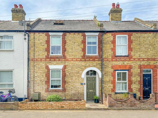 4 Bedroom Terraced House