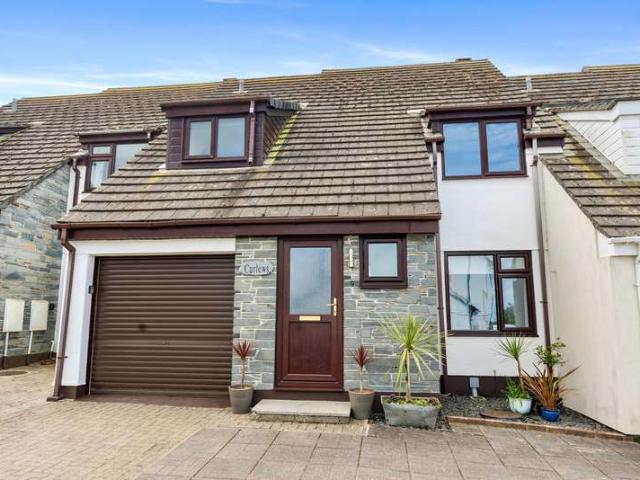 4 Bedroom Terraced House
