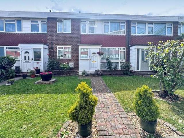 4 Bedroom Terraced House