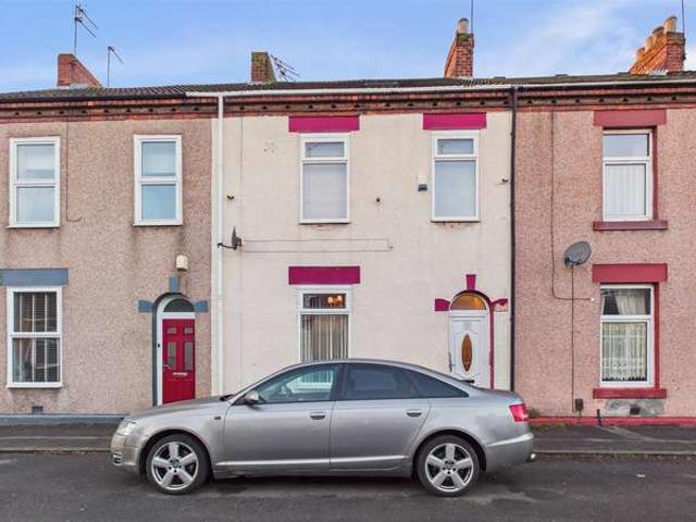 4 Bedroom Terraced House