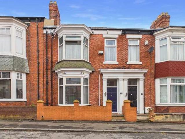 4 Bedroom Terraced House