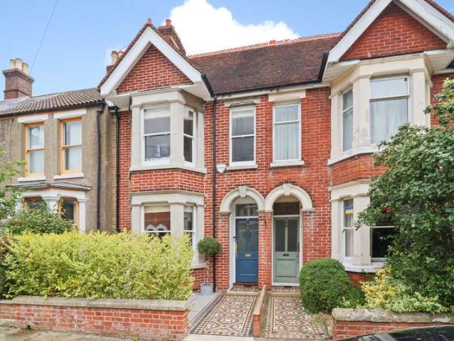 4 Bedroom Terraced House