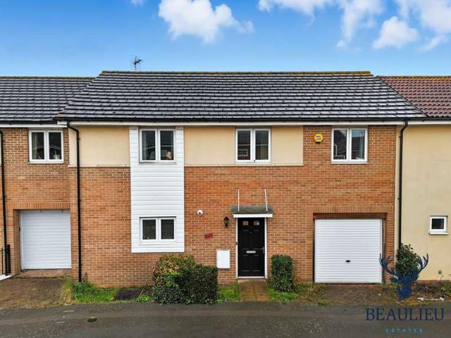 4 Bedroom Terraced House