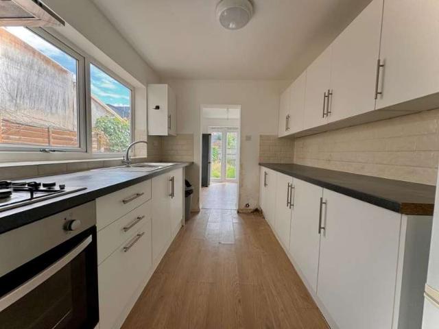 4 Bedroom Terraced House