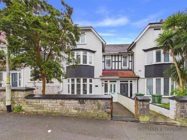 4 Bedroom Terraced House